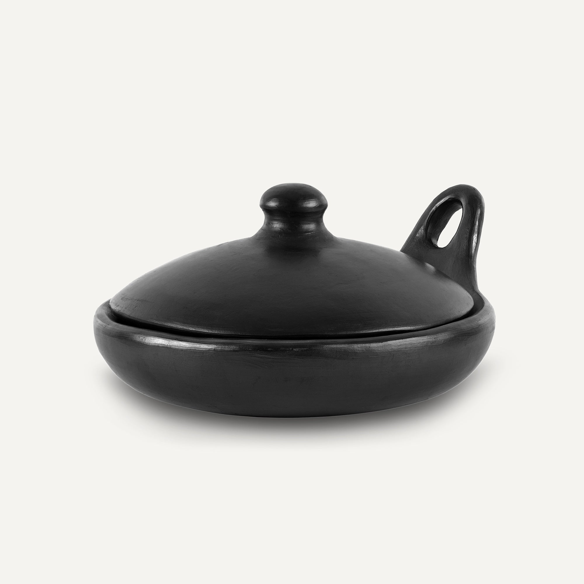 Rustic Meets Modern: TOLIMA Saute Pan Dish for Flavorful Meals ...
